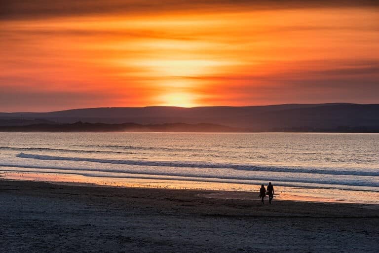 Insihcrone or Enniscrone - Wild Atlantic Way